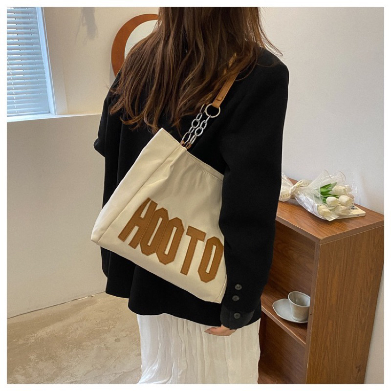 กระเป๋าใบใหญ่สะพายข้าง Hooto bag | Shopee Thailand