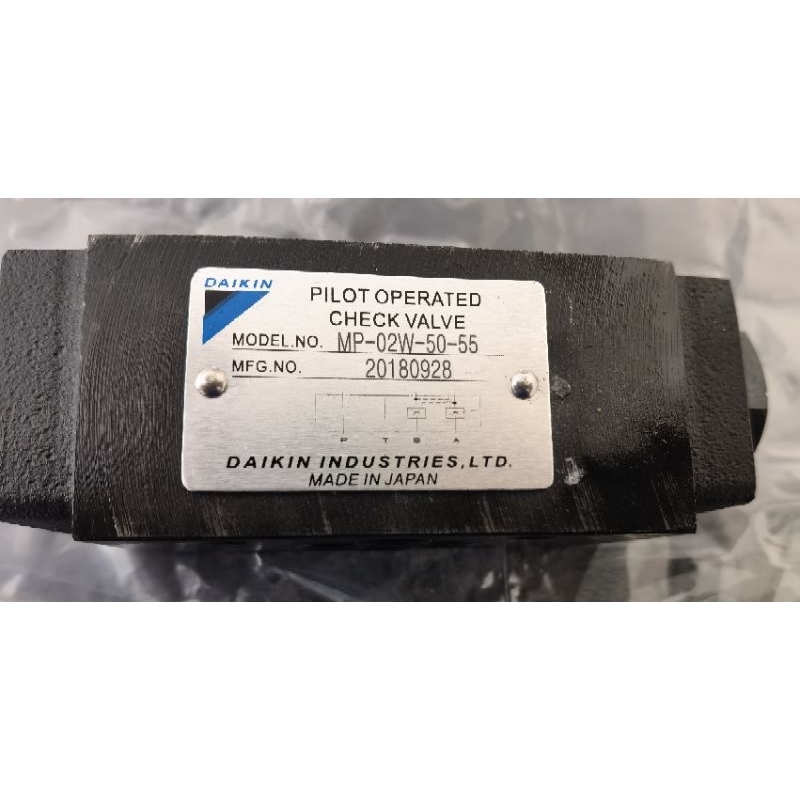 DAIKIN 02 Serier Stacking Type Pilot Operated CHECK Valves Model : MP-02W-50-55 | Shopee Thailand