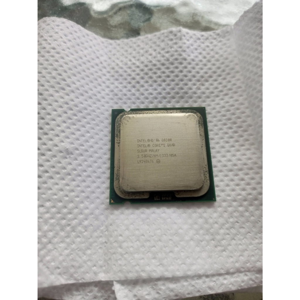 CPU Intel Core 2 Quad Q8300 Socket 775 (2.50Ghz) | Shopee Thailand