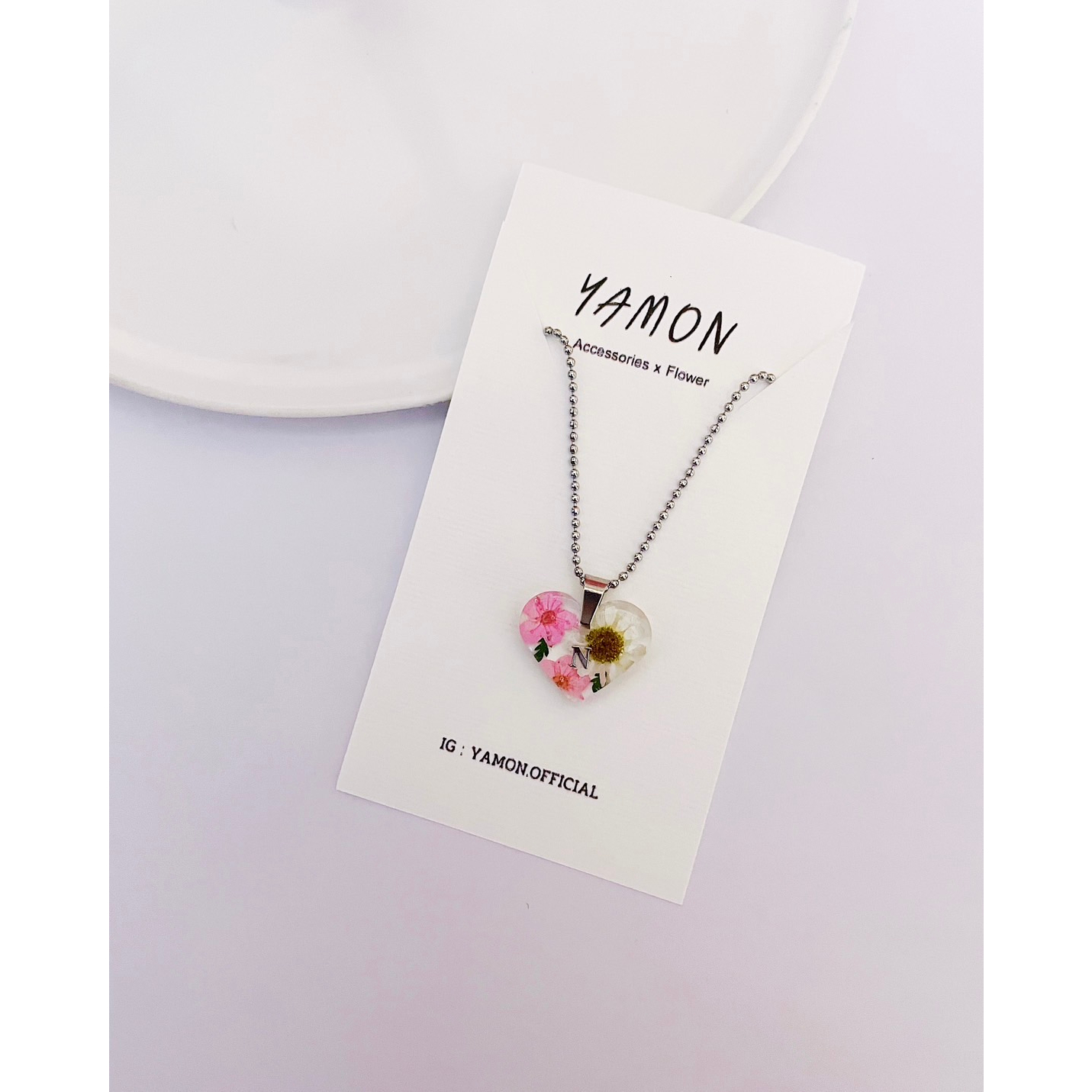 YAMON สร้อยคอดอกพลัม & ดอกเดซี่ สามารถใส่ตัวอักษรได้ (แจ้งตัวอักษรใน ...