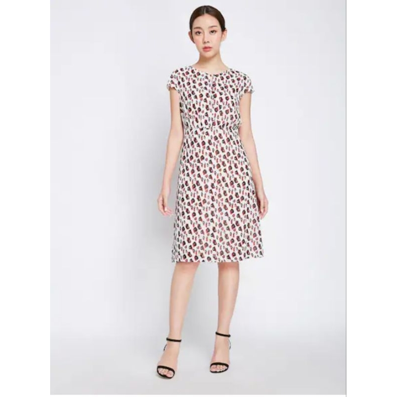 Expression Dress สีขาว ลายแดงดำ size M สภาพ 90% | Shopee Thailand