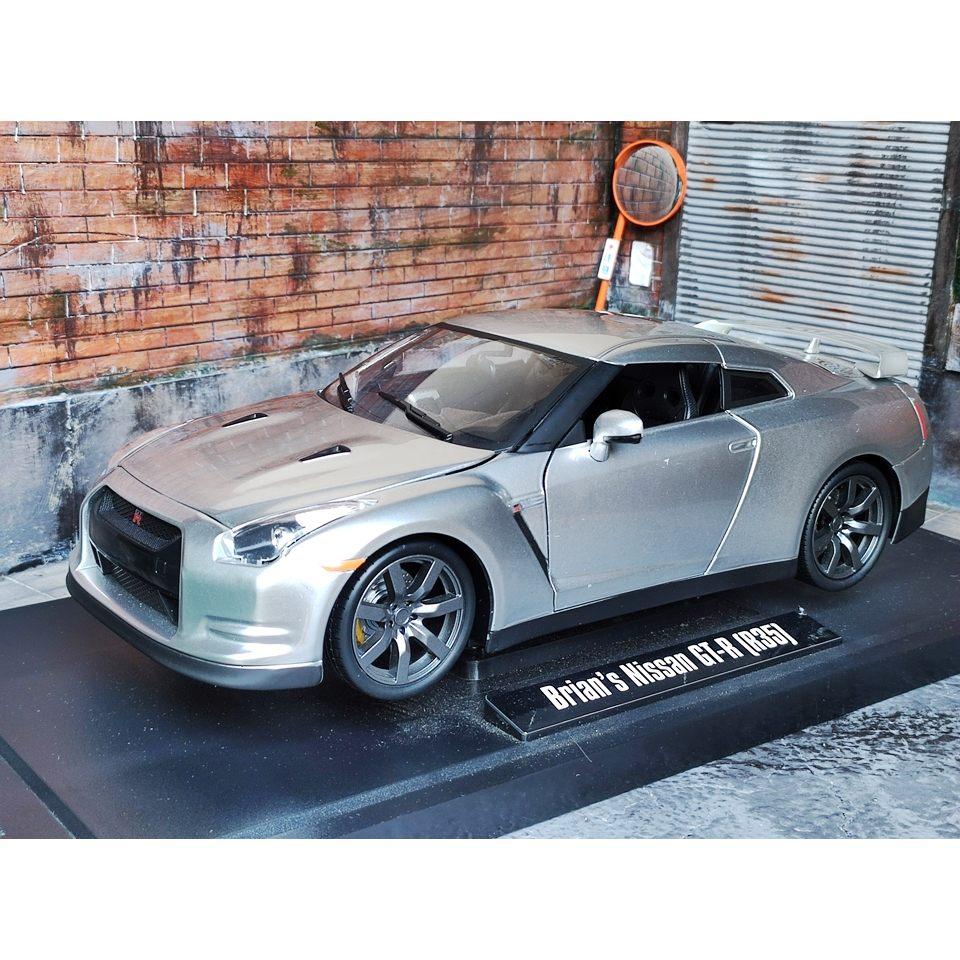 โมเดลรถR35 Nissan GTR R35 ขนาด สเกล scale 1:18 1/18 ราคา โมเดลรถของขวัญ ...