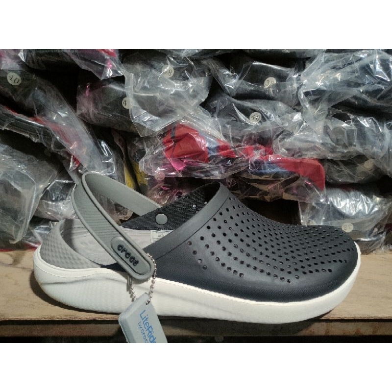 Crocs Lite Ride Clog รองเท้าแตะ แบบลำลอง มาใหม่สุดฮิต ใส่ได้ทุกเพศ มี ...