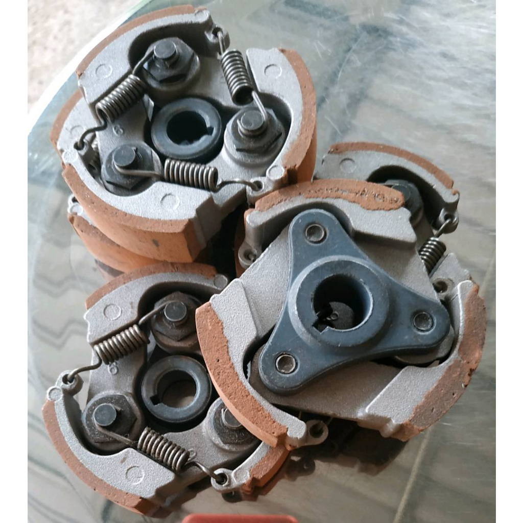 ครัชเครื่องตัดหญ้า NB411 คลัช NB 411 แบบ (3 ขา) คลัท 411 ผ้าแดงทนทาน สปริงอย่างดี รอบมาไว ...