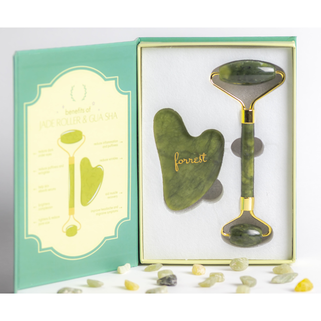 Forrest Jade roller and Gua Sha set ฟอร์เรสท์ ลูกกลิ้งหยก กัวซา เชท ...