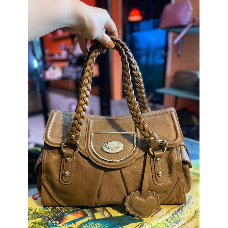 กระเป๋าสตรีทแบรนด์แท้ Pierre Cardin Paris | Shopee Thailand