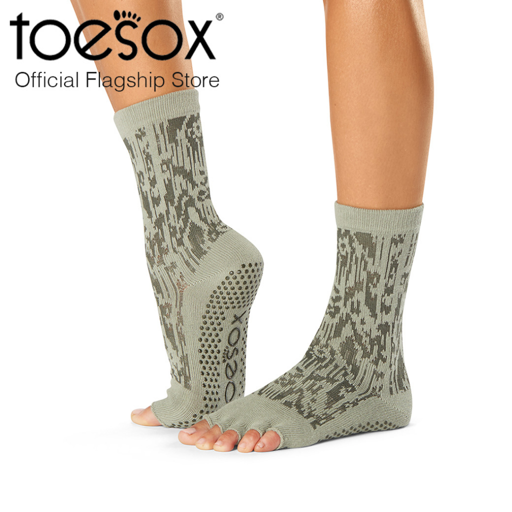 ToeSox Grip Half Toe Crew โทซอคส์ ถุงเท้ากันลื่นเปิดนิ้วเท้า พิลาทิส ...