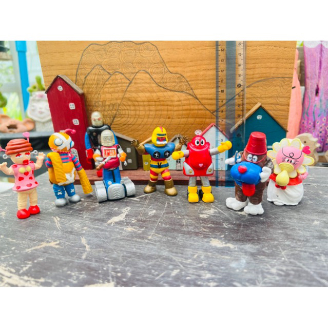 Robocon เหมาทั้งภาพ ยางตัน สภาพดีมากๆ ทั้งหมด 8 ตัว | Shopee Thailand