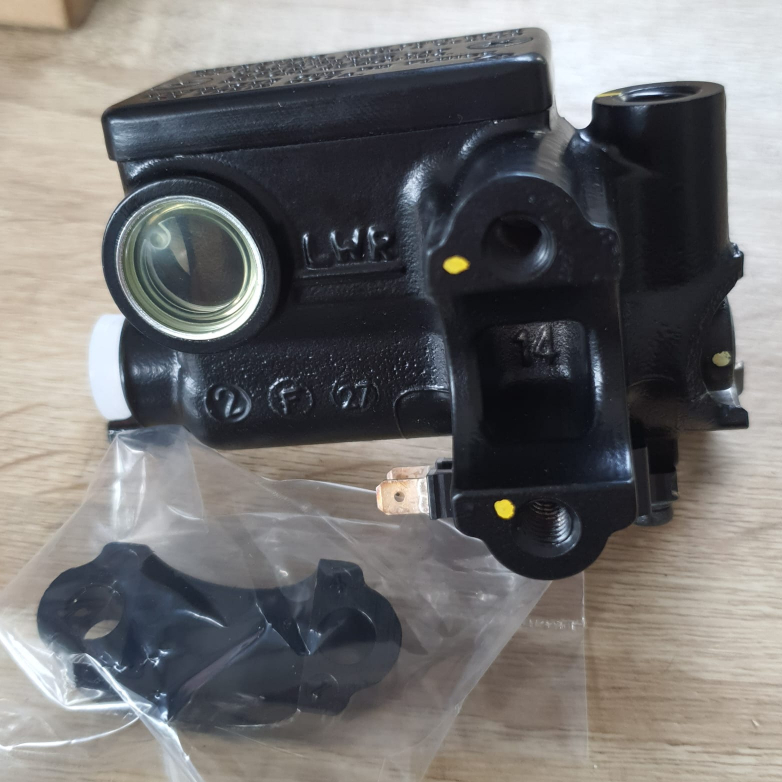 45510-MGZ-D01 ชุดแม่ปั๊มเบรคหน้า Hondaแท้ CB500,CBR500R 2013-2023 ...