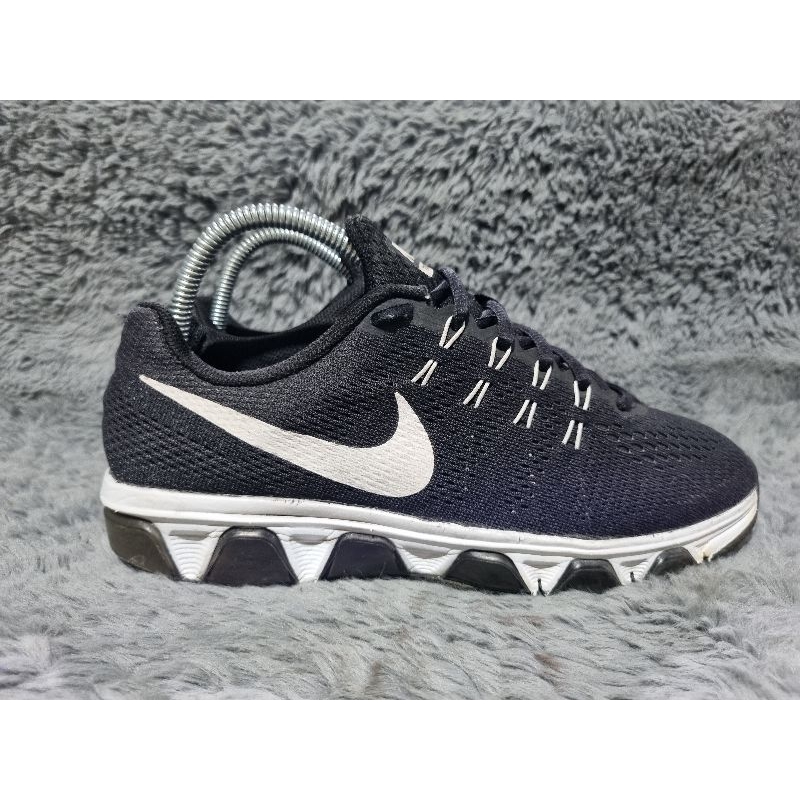Nike size 38.5 ยาว 245 (มือสองของแท้) | Shopee Thailand