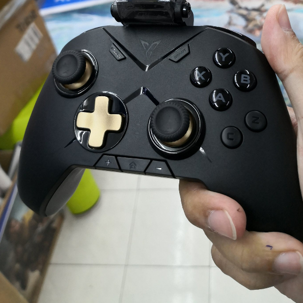 [พร้อมส่ง]Flydigi: จอยไร้สาย พร้อมปุ่ม Back buttons Flydigi Vader 3 Pro ...