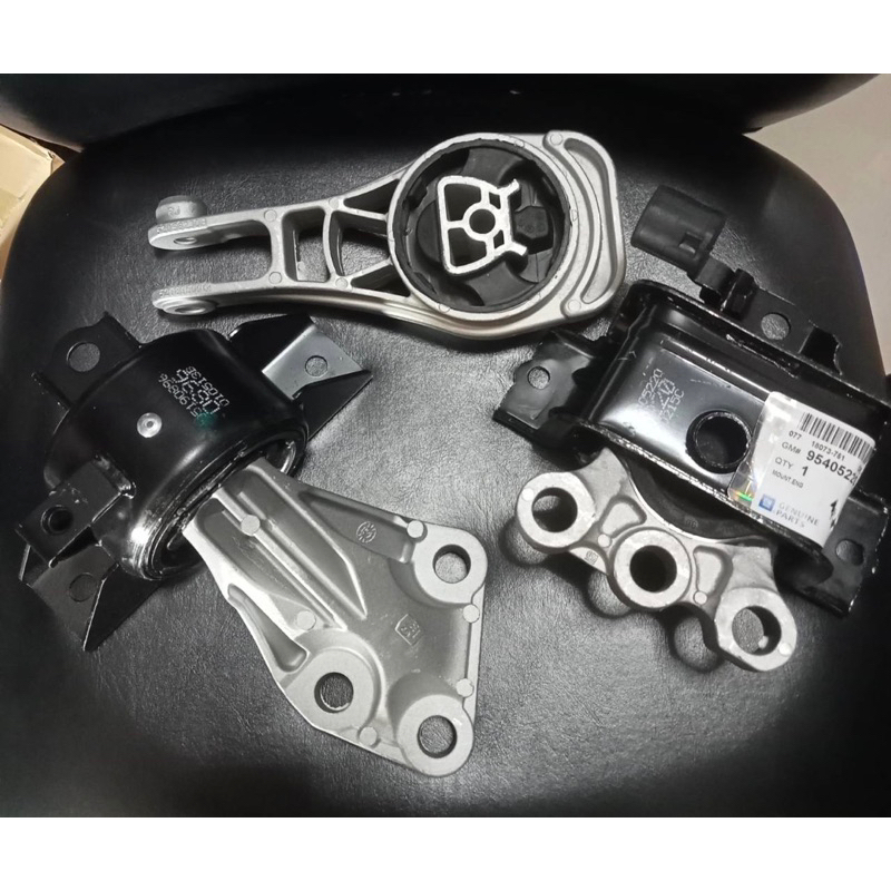 【A002】 ยางแท่นเครื่อง Chevrolet Sonic 1.4 AUTO / 95190896 / 96350019 ...