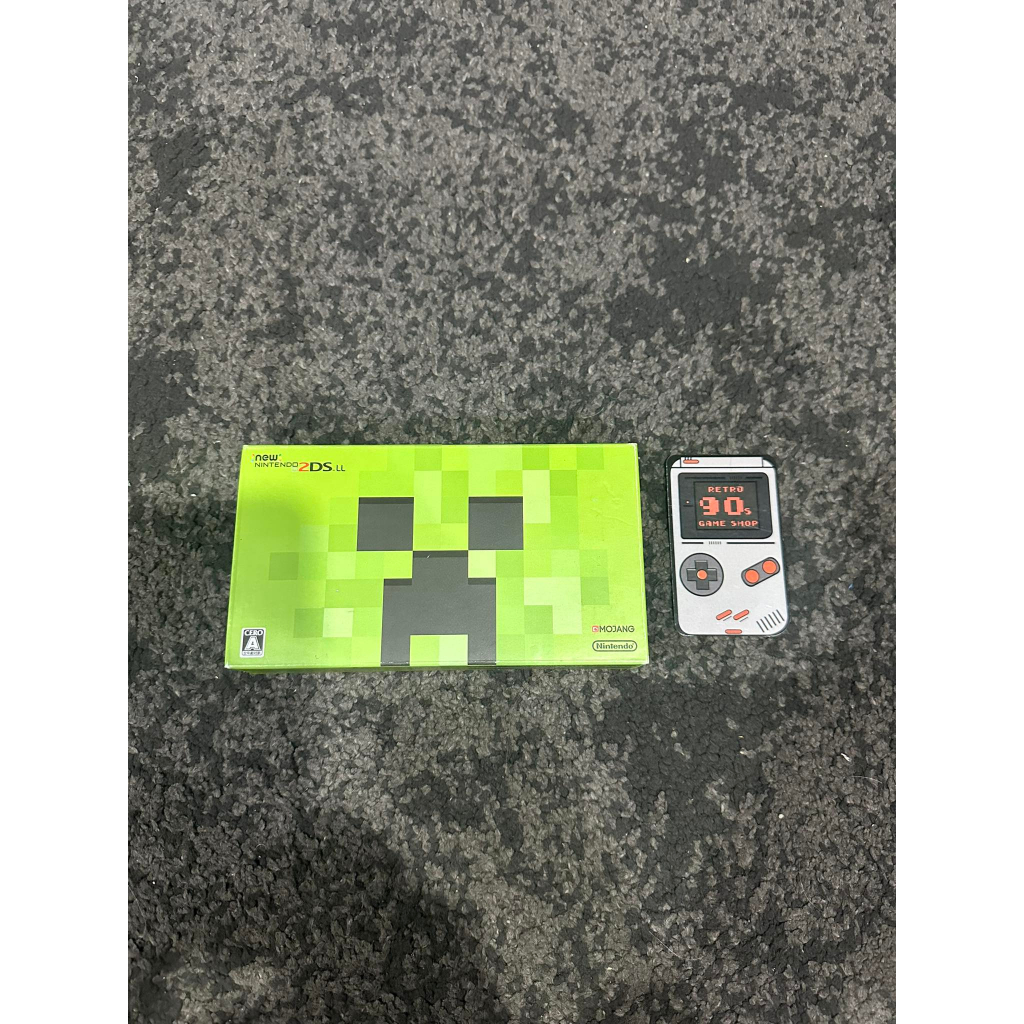 New Nintendo 2DS LL Minecraft Creeper Edition (New) / Japan | Shopee ...