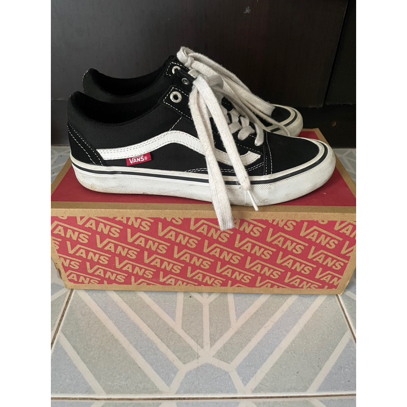 Used VANS Old Skool (PRO) - Black/White แท้ 100% by WeSneaker VANS Authorized Dealer | Shopee ...