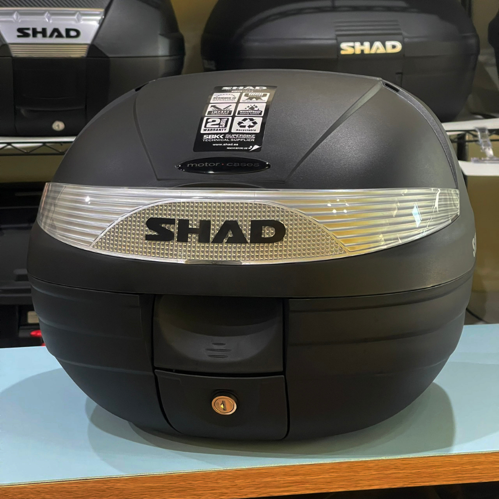 กล่องท้าย SHAD SH29 ขนาด 29 ลิตร เก็บหมวกกันน๊อค 1 ใบ | Shopee Thailand