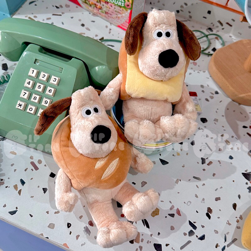 [พร้อมส่งจากไทย] ตุ๊กตากรอมิทหัวขนมปัง รุ่นใหม่ Gromit | Shopee Thailand