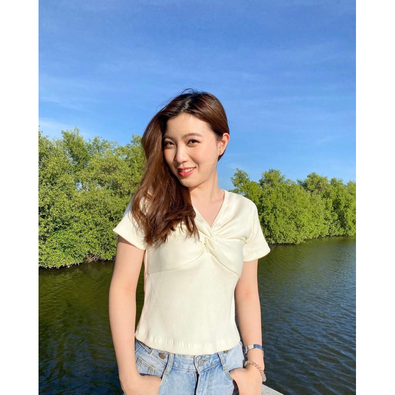 ส่งต่อ koisuru - yuri top | Shopee Thailand