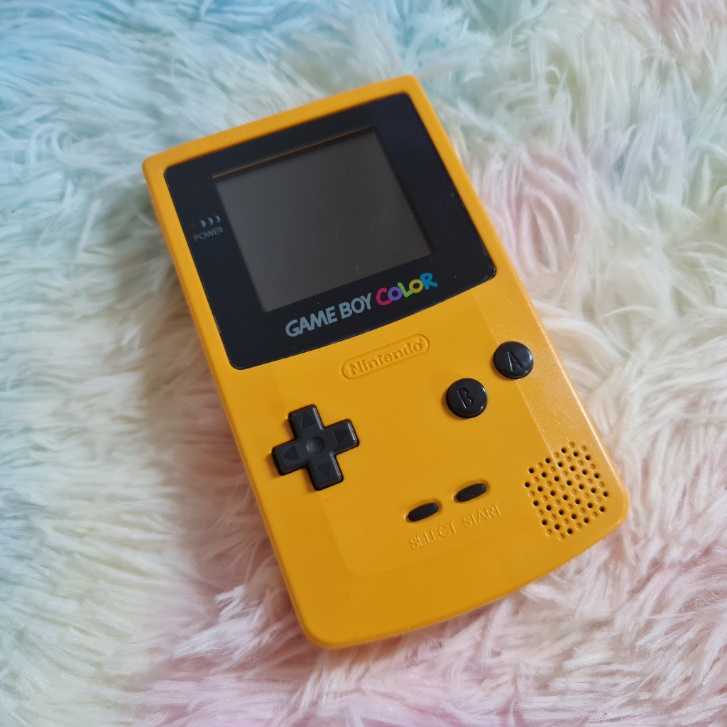 [SELL] Official Nintendo Gameboy Color Yellow CGB-001 (USED) เครื่อง ...