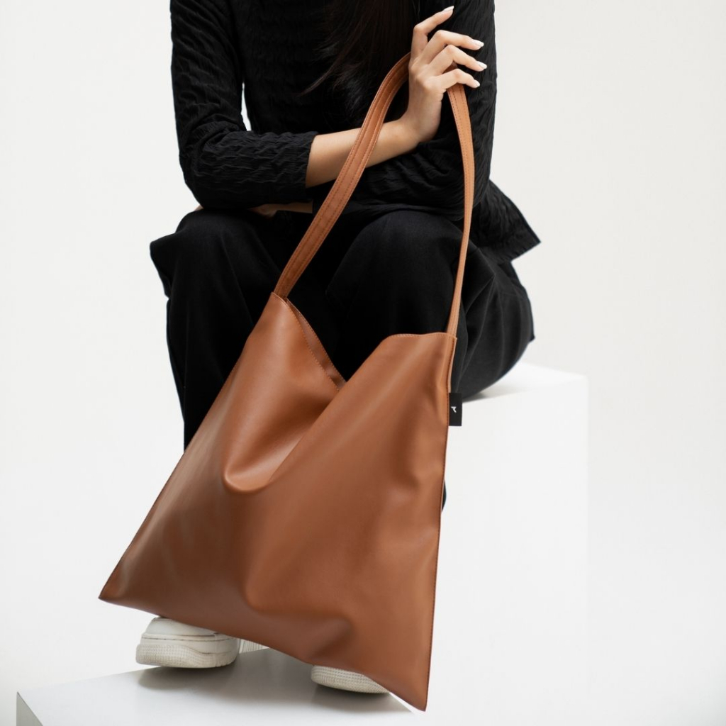 HOBO LARGE - WARM EARTH / RUST BRAND | Shopee Thailand