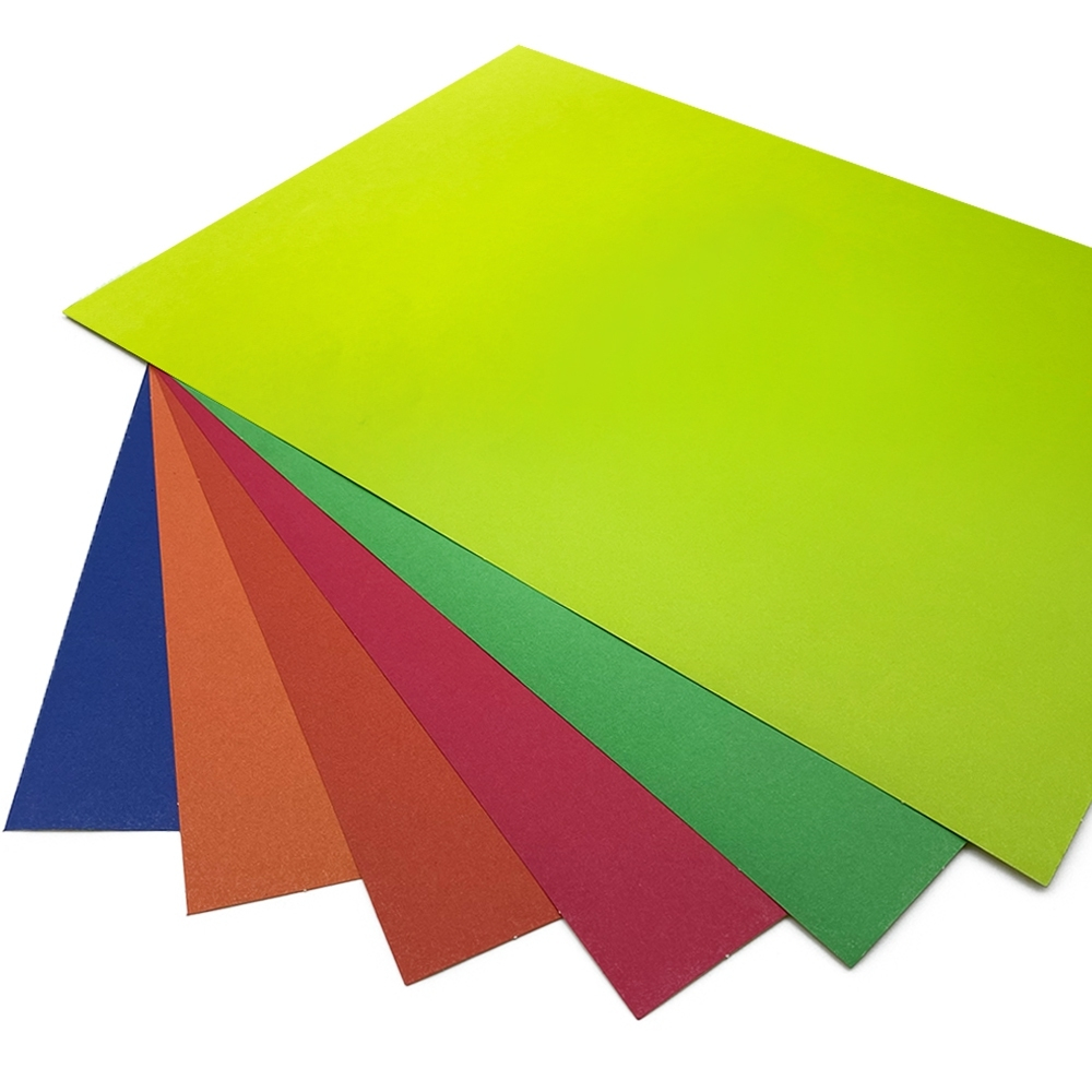 กระดาษสติ๊กเกอร์แบบด้าน A4 ใช้กับสีน้ำได้ บรรจุ10/20/50 แผ่น/ห่อ คละสี ...