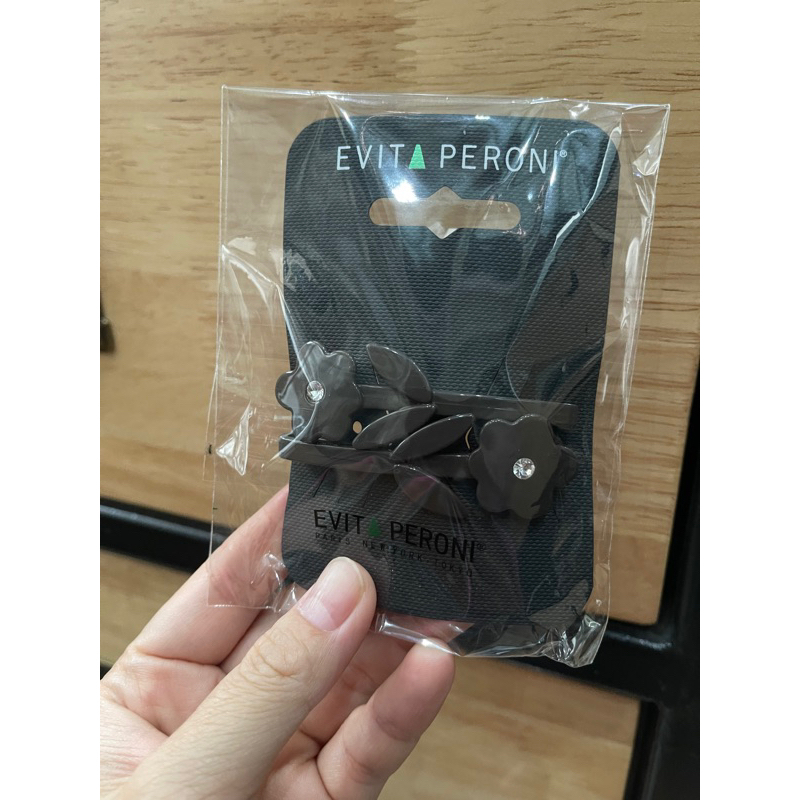 กิ๊บดอกไม้ ราคาต่อคู่ evita peroni flower ของแท้ ส่งไวมาก | Shopee Thailand