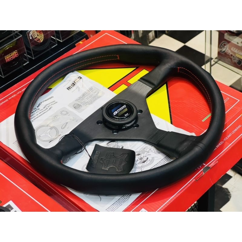 พวงมาลัย momo Spoon Sport Gen3 ปั้มครบ ทุกจุด งานเทียบ หนังแท้ พร้อม ...