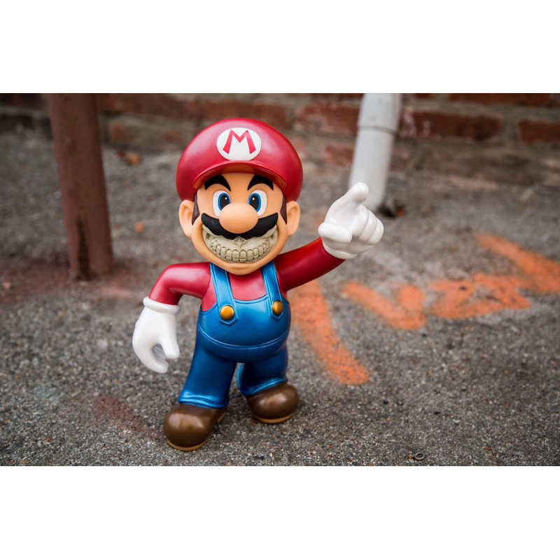 Ron English Mario Grin สี OG Metallic 12” (Ultra Rare) | Shopee Thailand