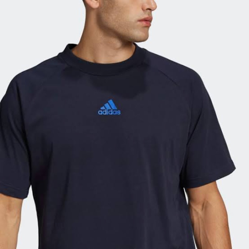 Size.L [ลิขสิทธิ์แท้จากชอป] ,,(ราคาป้าย 990) Adidas เสื้อยืด ESSENTIALS ...