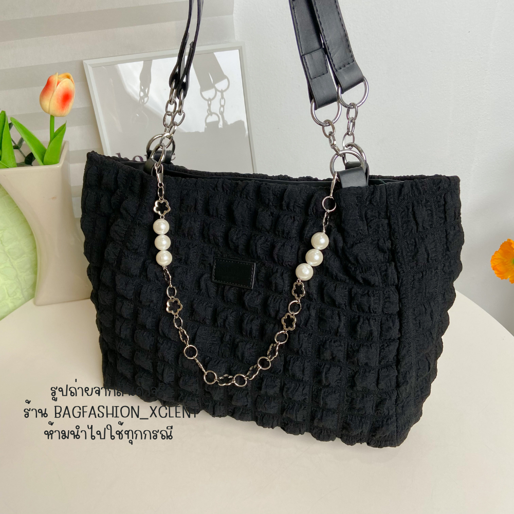 [พร้อมส่ง] กระเป๋า Prima bag น้องมีความนุ่มฟูน่ารักมากๆ มีดีเทลตกแต่ง ...