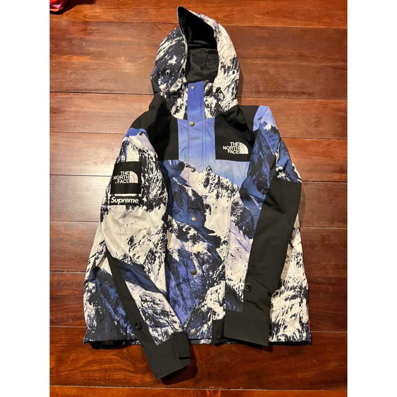เสื้อกันหนาว FW17 Supreme x The North Face Mountain Print Jacket Size L ...