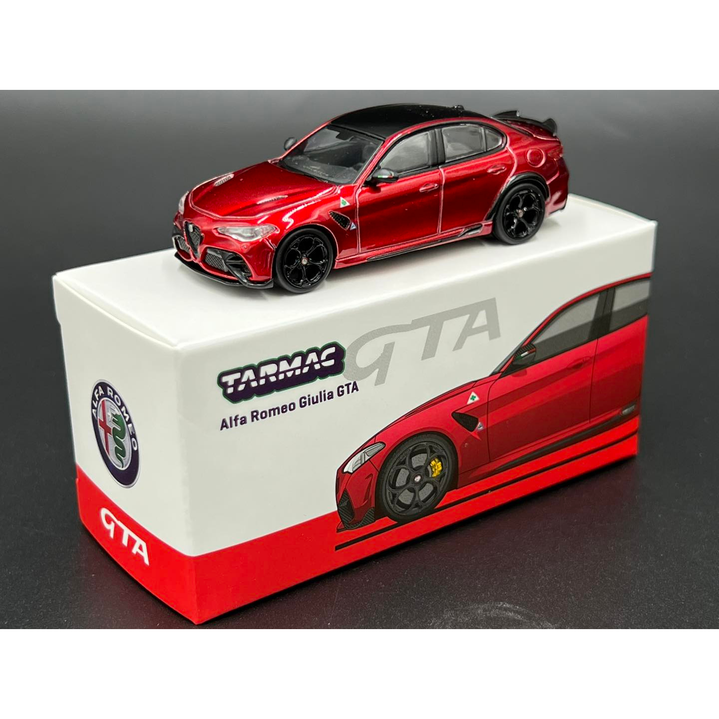 Tarmac Works Alfa Romeo Giulia GTA Red Metallic | Shopee Thailand