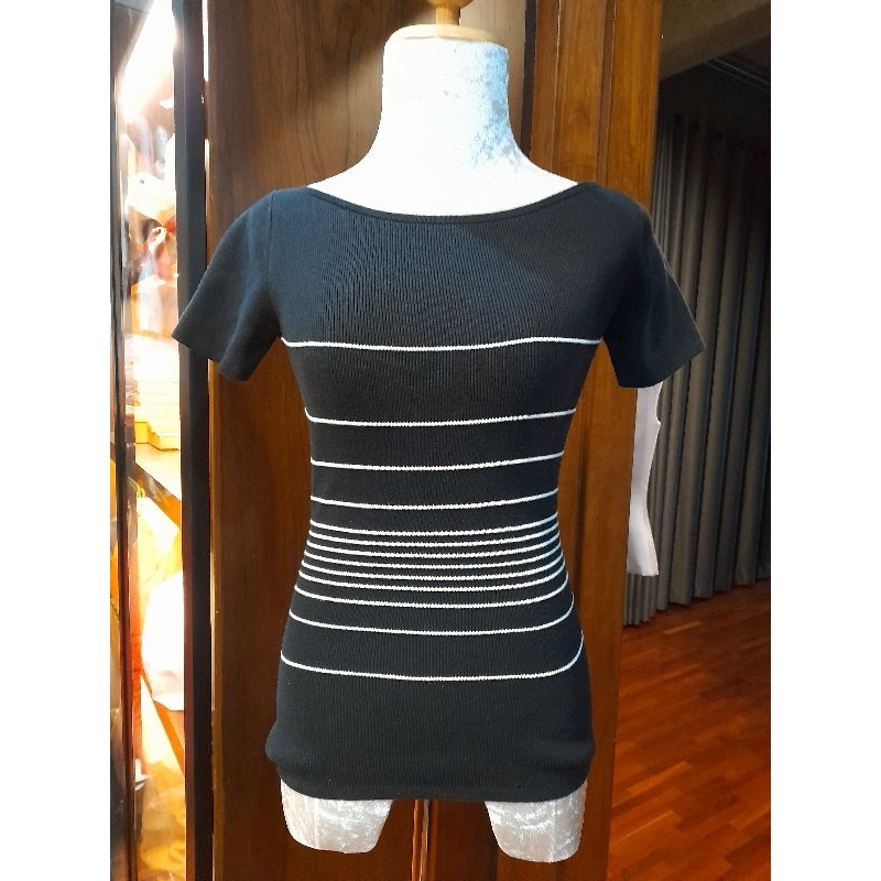 Poem brand แท้ Size 34 อก 32-33 | Shopee Thailand