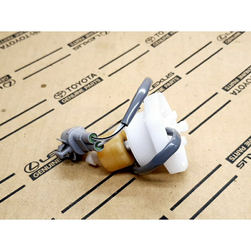 พลาสติก ก้นกรอง ตูดกรอง น้ำมันดีเซล ของแท้ Toyota Tiger SportCruiser ...