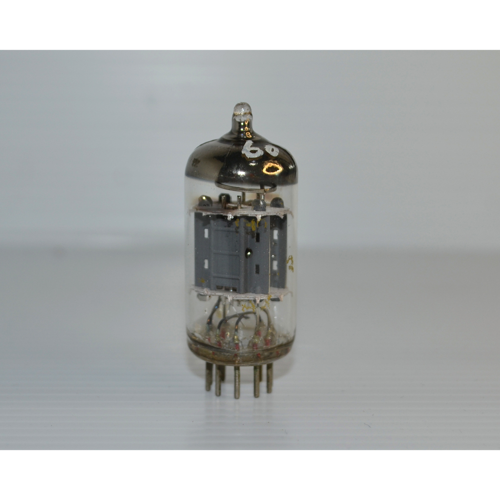 รวมหลอดเบอร์ 12ax7 เกรดทหาร USA. หลายรายการ ราคาตามรายการมีขายเป็นคู่ ...