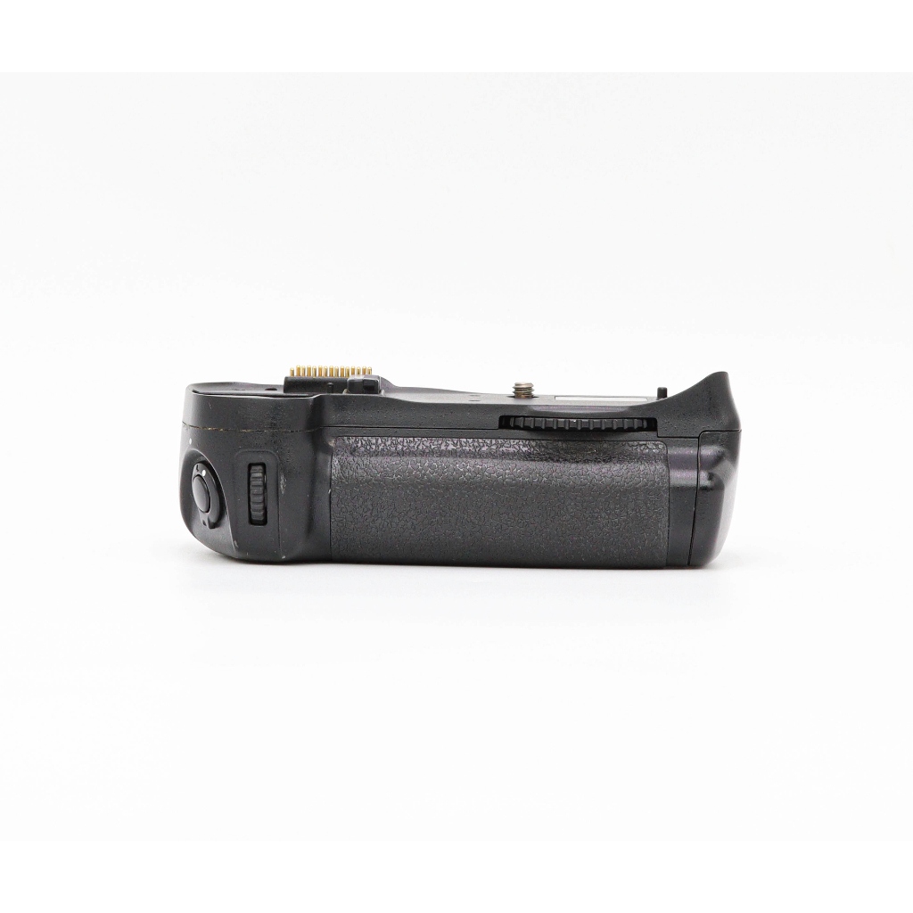 Nikon MB-D10 Multi-Power Battery Grip For D700, D300s, D300 [รับประกัน ...