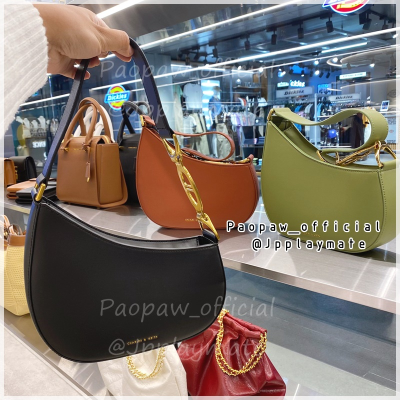 กระเป๋า Charles & Keith รุ่น Asymmetrical Shoulder Bag : CK2-20160105 ...