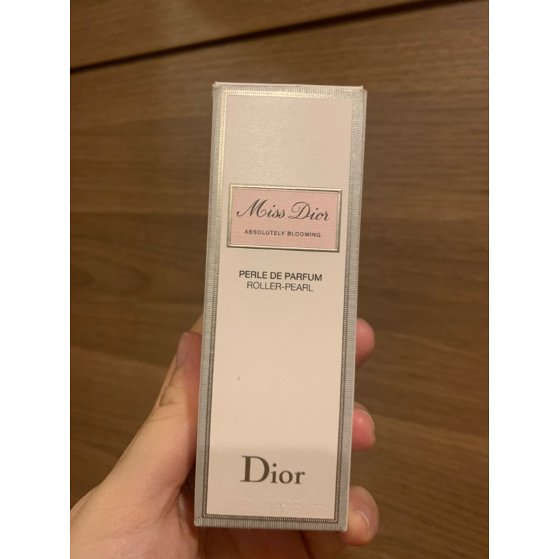 น้ำหอมของแท้ MISS DIOR BLOOMING ROLLER PEARL 20ml. | Shopee Thailand
