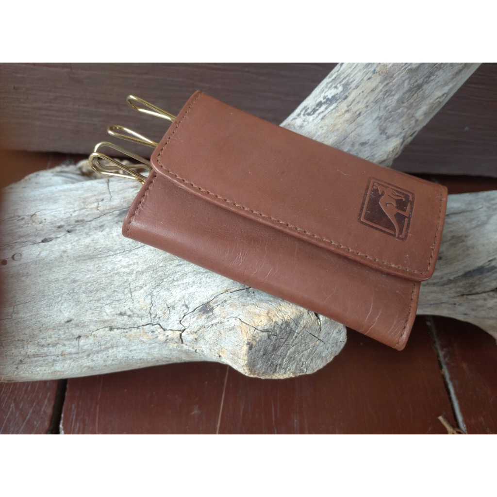 พวงกุญแจแท้ Keycase หนังจิงโจ้ Laimbok Made in Australia | Shopee Thailand