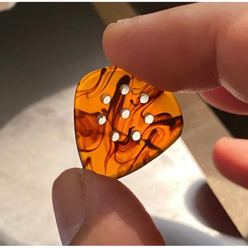 ปิ๊กกีตาร์ Amber Speed Angle ปิ๊กกีตาร์สายปั่น | Shopee Thailand