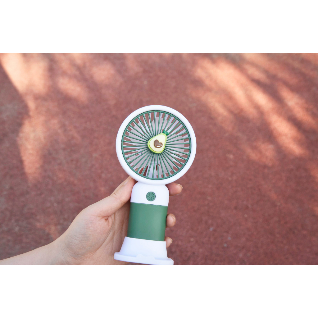 THพร้อมส่งในไทย🇹🇭mini usb Fan พัดลมพกพา พัดลมมินิน้อง รุ่นใหม่สีสันสดใส ...