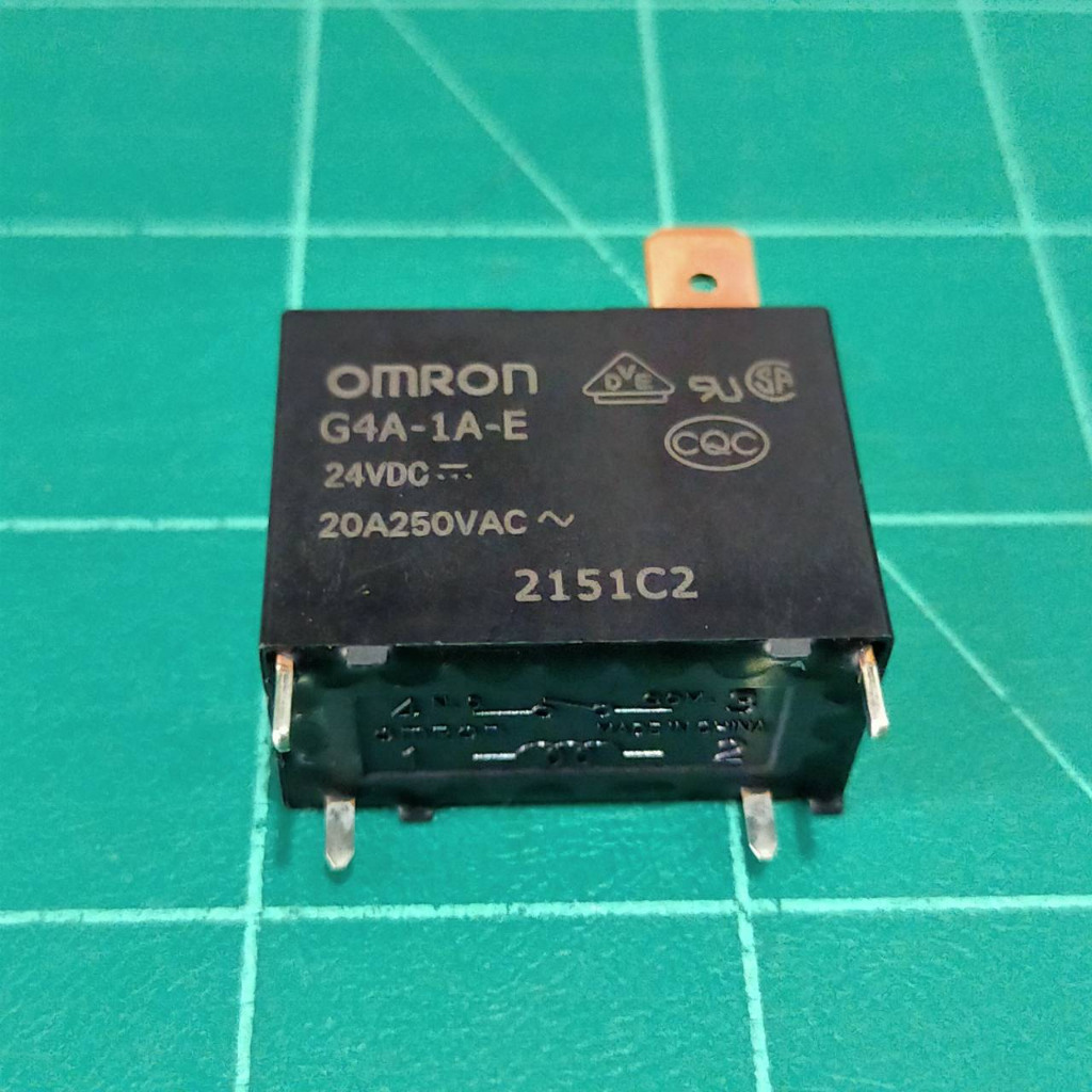 รีเลย์ Relay OMRON Plug In คอยล์ 12VDC 24VDC 4P 20A 250VAC **ของแท้ ...