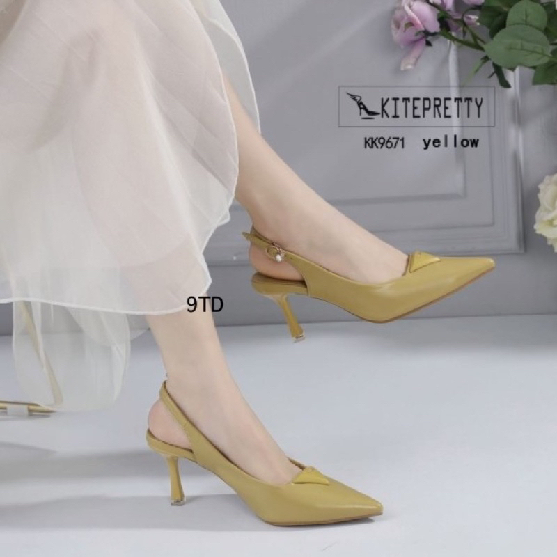 คัทชูเปิดท้าย สไตล์ Slink Back รุ่นนี้ใช้หนังพียู อัพเกรดดีที่สุด สีสัน ...