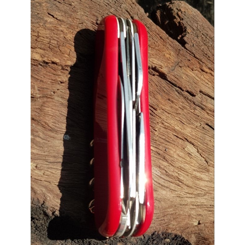 Wenger EVO14 85mm 10 functions 3 layers ergonomic contoured scales ...