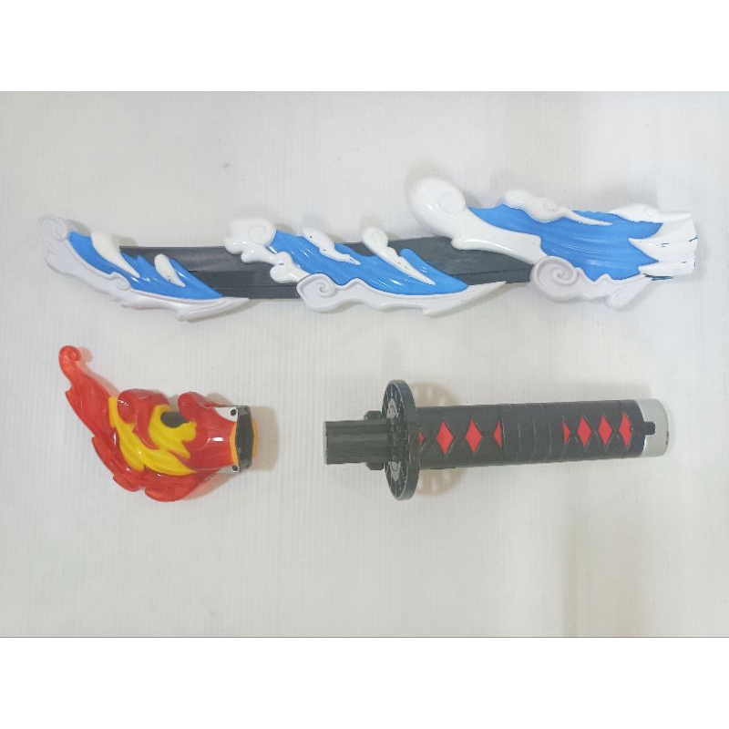 Dx nichirin sword ดาบทันจิโร่ จากอนิเมะดาบพิฆาตอสูร อ่านรายละเอียด ...