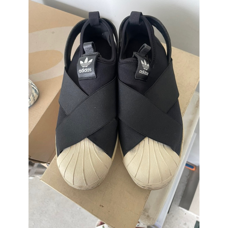 Used adidas slip on รุ่นฮิตในตำนาน (ของแท้) | Shopee Thailand