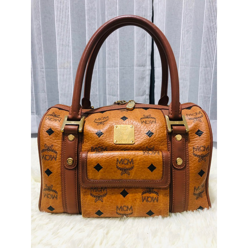 MCM มือสอง แท้ 100% สีน้ำตาลออริจินอล (Original) Made in korea | Shopee ...