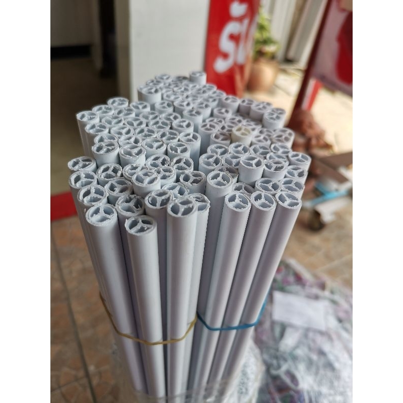 แท่งพลาสติก กลม 100cm. / 70cm. ไม้ค้ำต้นไม้ ไม้ค้ำบอน ก้านพลาสติก พลาสติกแท่งกลม ก้านลูกโป่ง ...