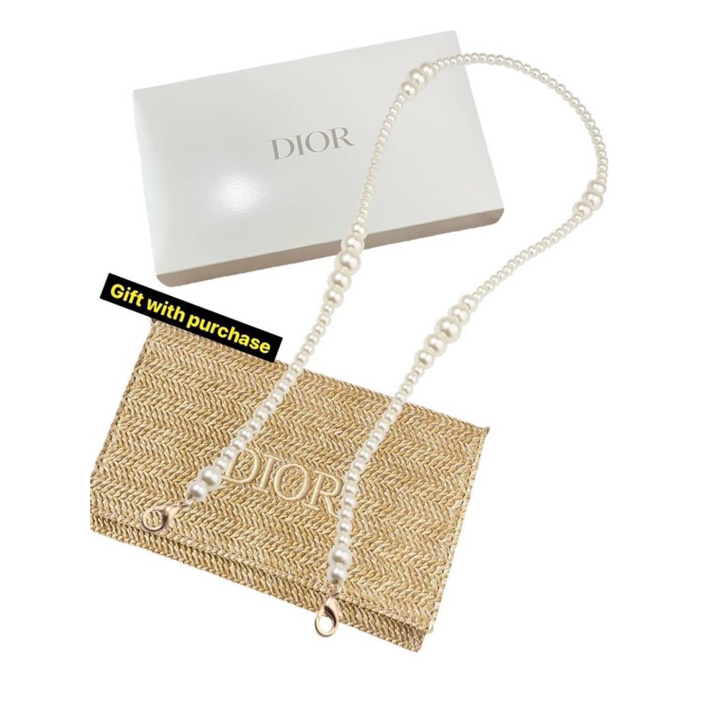 กระเป๋าสาน Dior Summer Pouch แท้💯% #แถมสายมุก | Shopee Thailand
