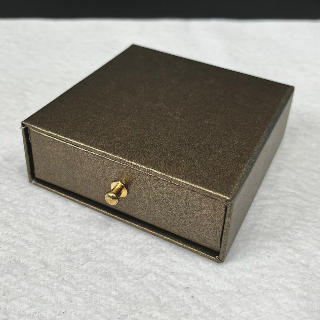 กล่องใส่เครื่องประดับ Jewelry Box (Pin) สีน้ำตาลทอง กล่องของขวัญ กล่อง ...