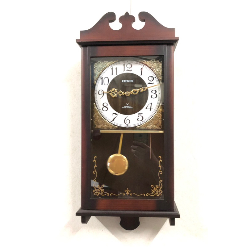 citizen Quartz Hour Strike มีเสียงค้อนตีระฆังทุกครึ่งชั่วโมงและชั่วโมง ...